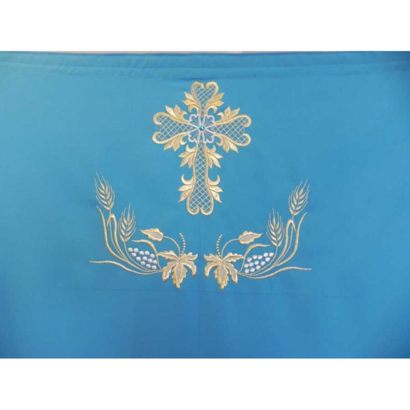 Dvera brodata cu struguri, spice de grau si cruce - Manastirea Lipnita