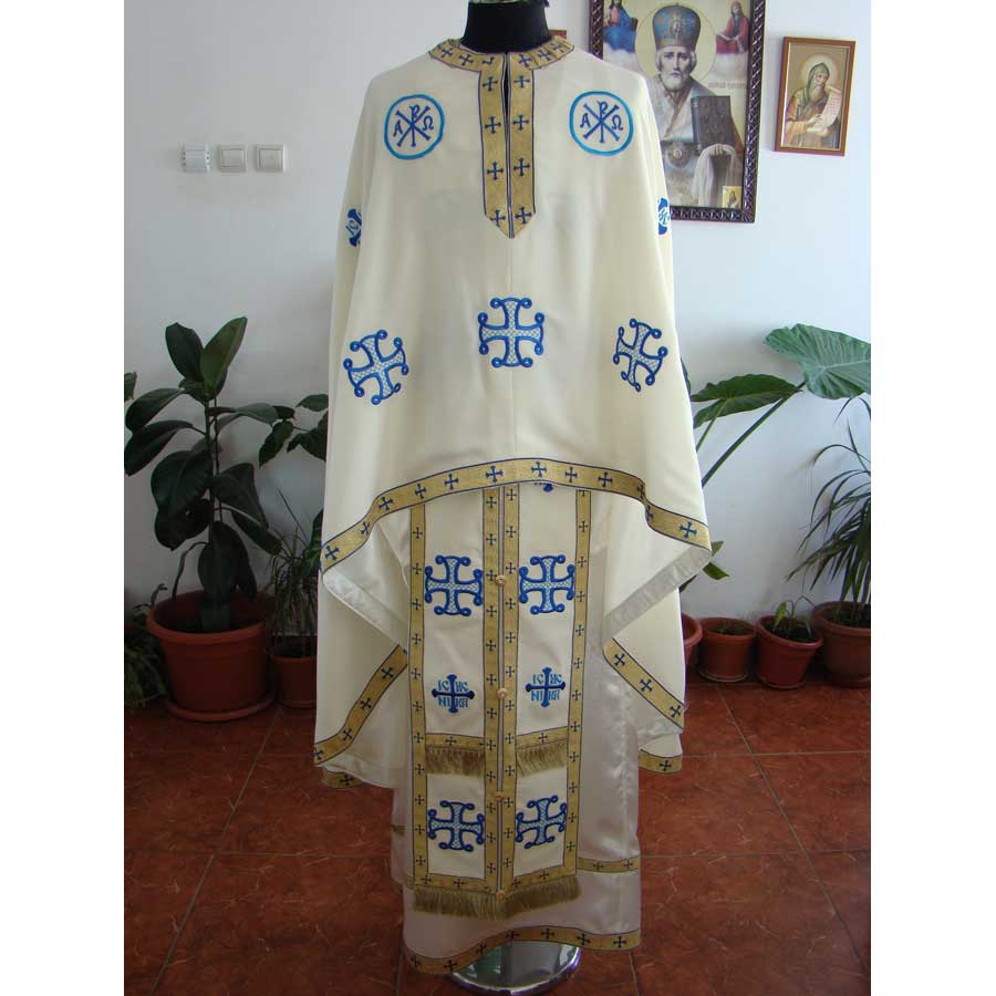 Vesminte preotesti brodate - Gama variata de modele - Manastirea Lipnita